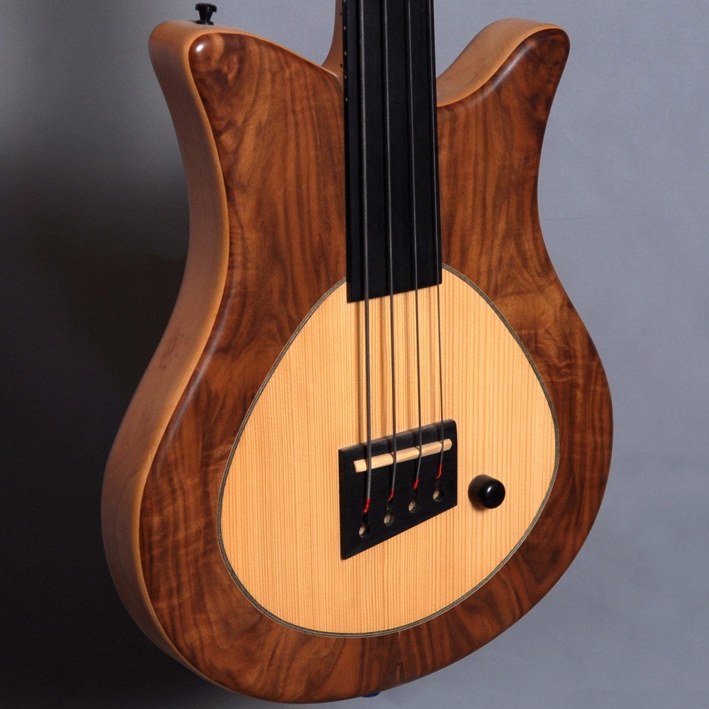 BASSES – Atelier de lutherie Philippe Berne