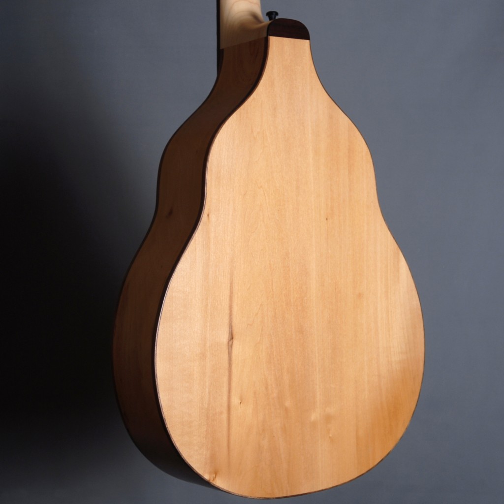 Tiple – Atelier de lutherie Philippe Berne