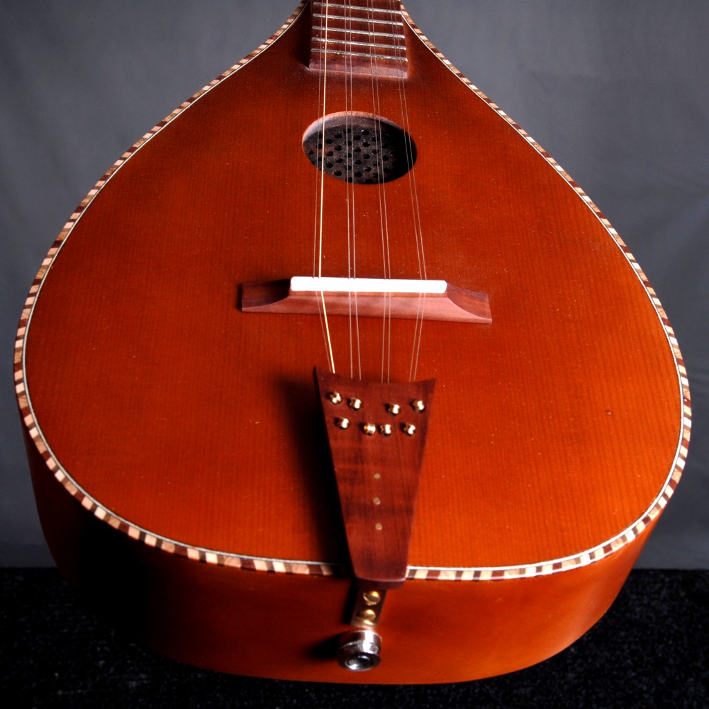 Medieval cittern – Atelier de lutherie Philippe Berne